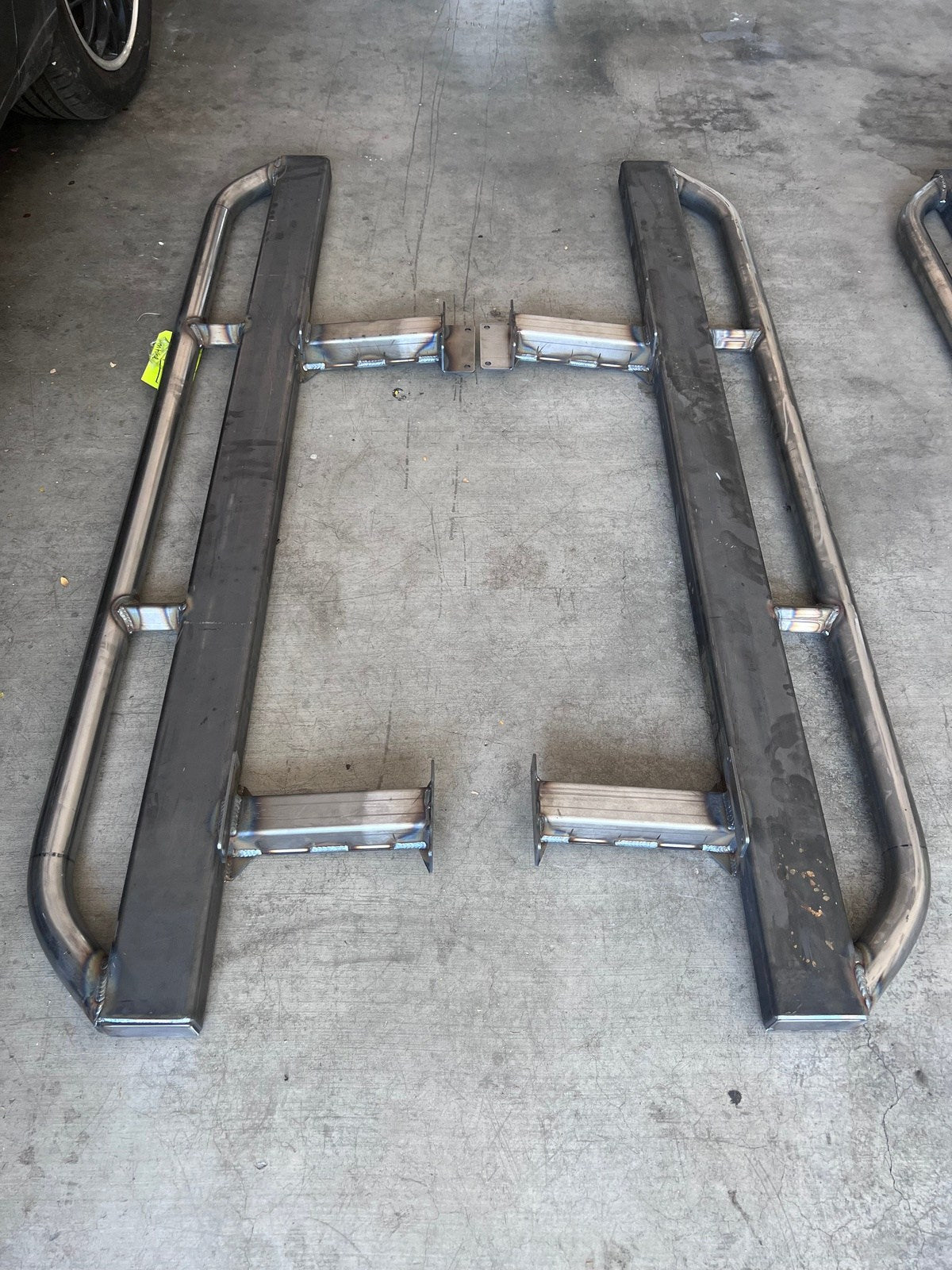 Jeep Grand Cherokee ZJ Rock Sliders w/ FREE SHIPPING (Lower 48) | Kevi ...