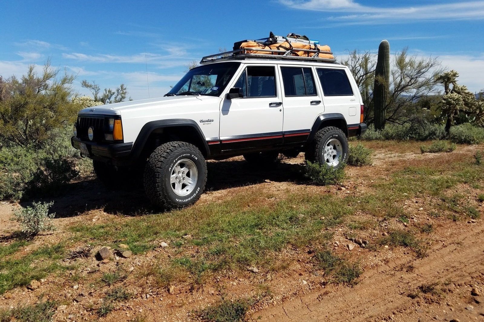 Jeep Cherokee Roof Rack | XJ Roof Rack | KevinsOffroad.com / Overland-